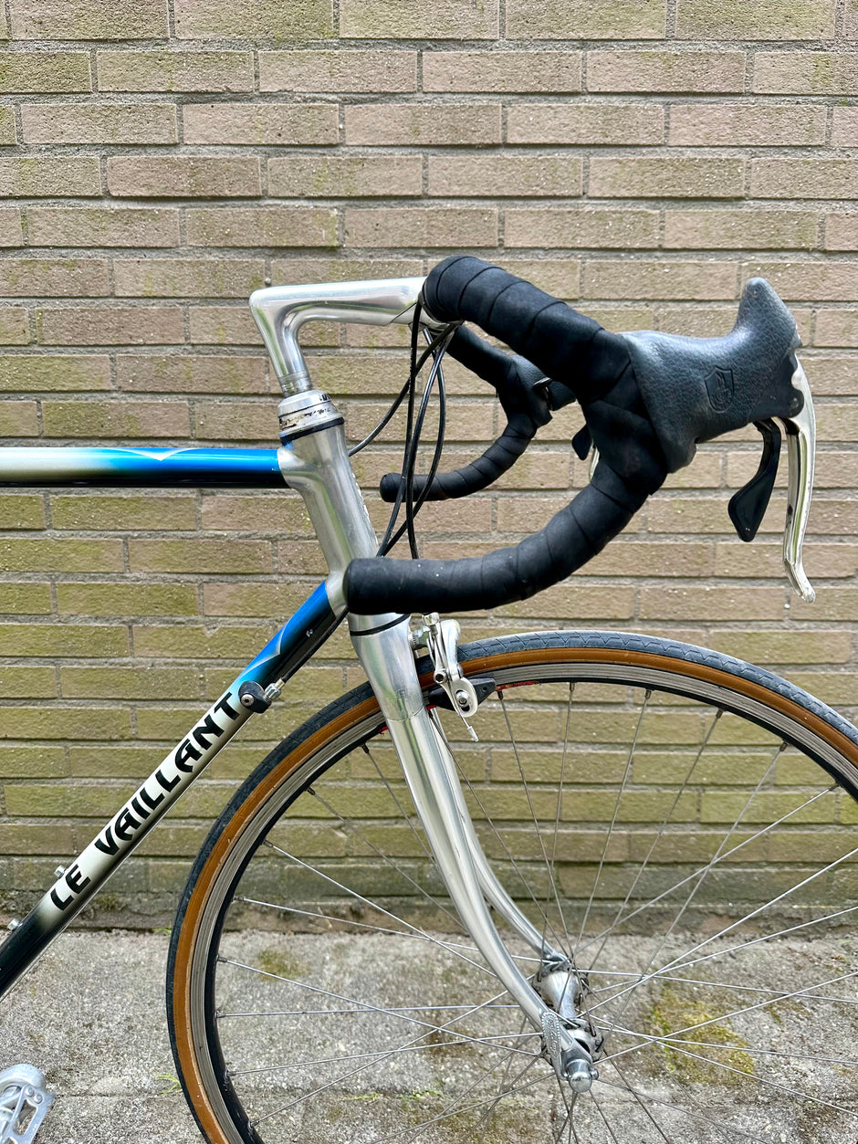 Retro Bike Rotterdam vintage steel racing bicycles and components