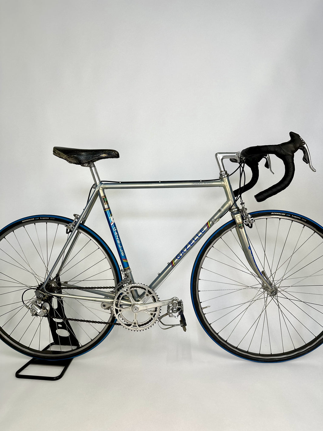 Retro Bike Rotterdam vintage steel racing bicycles and components