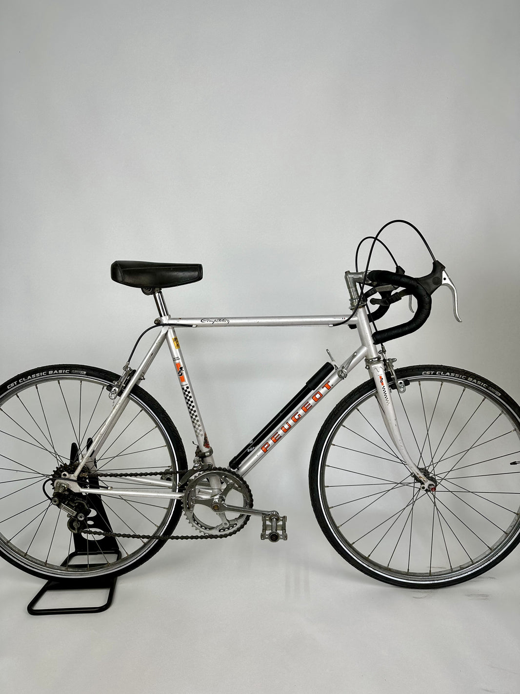 Retro Bike Rotterdam vintage steel racing bicycles and components