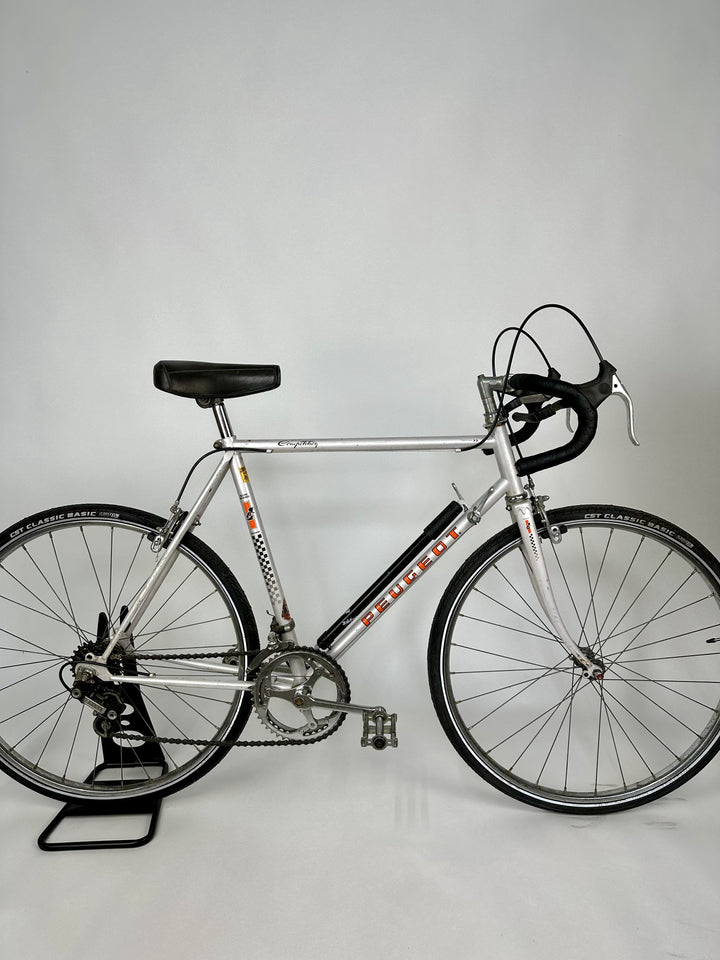 Retro Bike Rotterdam vintage steel racing bicycles and components